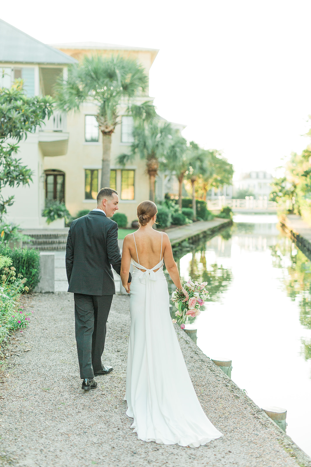 Best place to propose in Charleston, White Point Garden Proposal, White ...